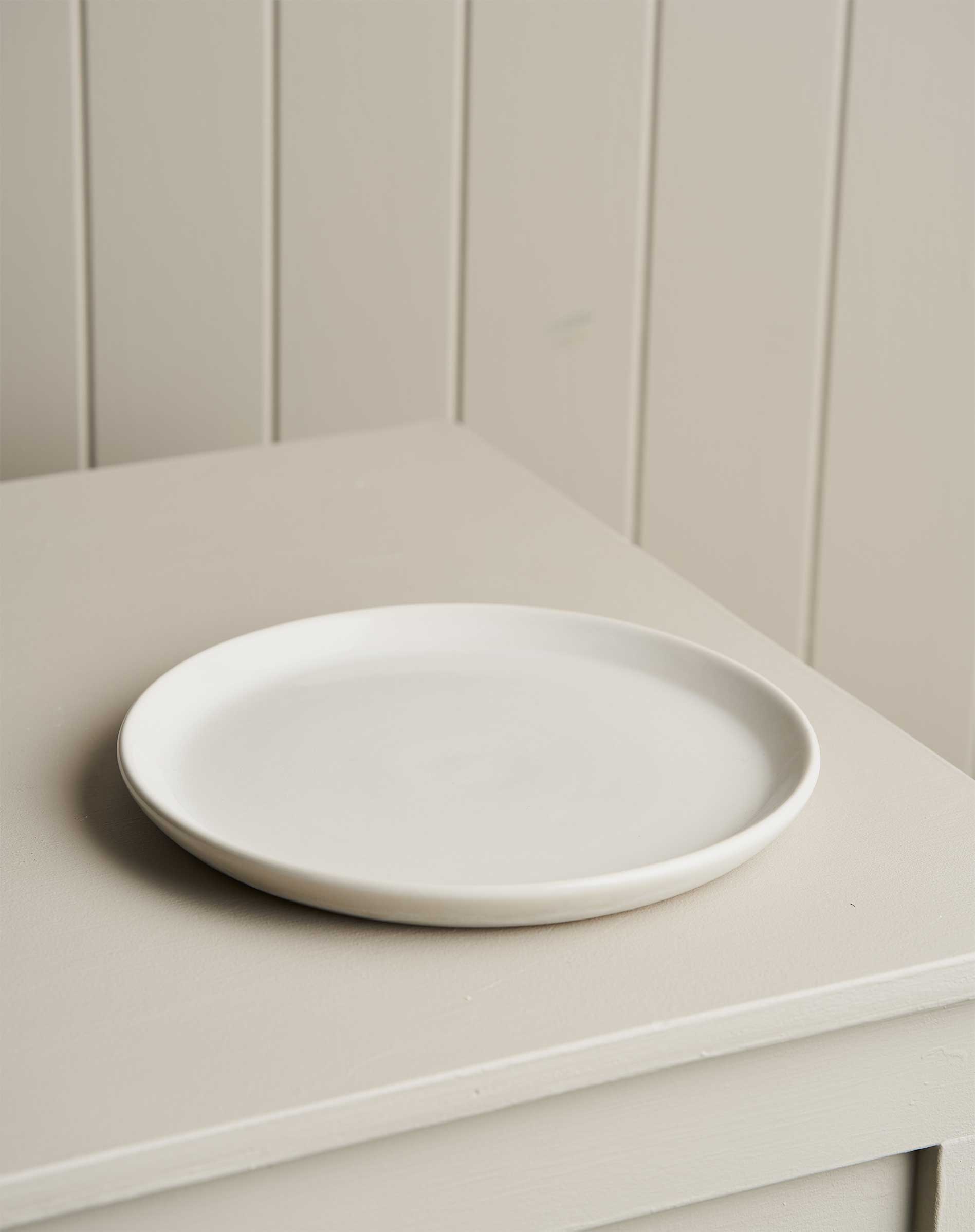 Robert Gordon Australia - Making Pottery since 1945