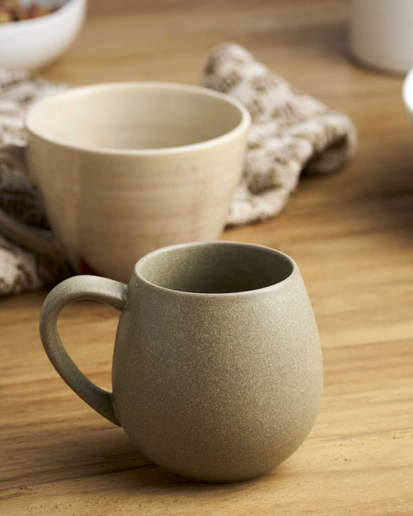 Hug Me Mugs / Olive - Robert Gordon Australia
