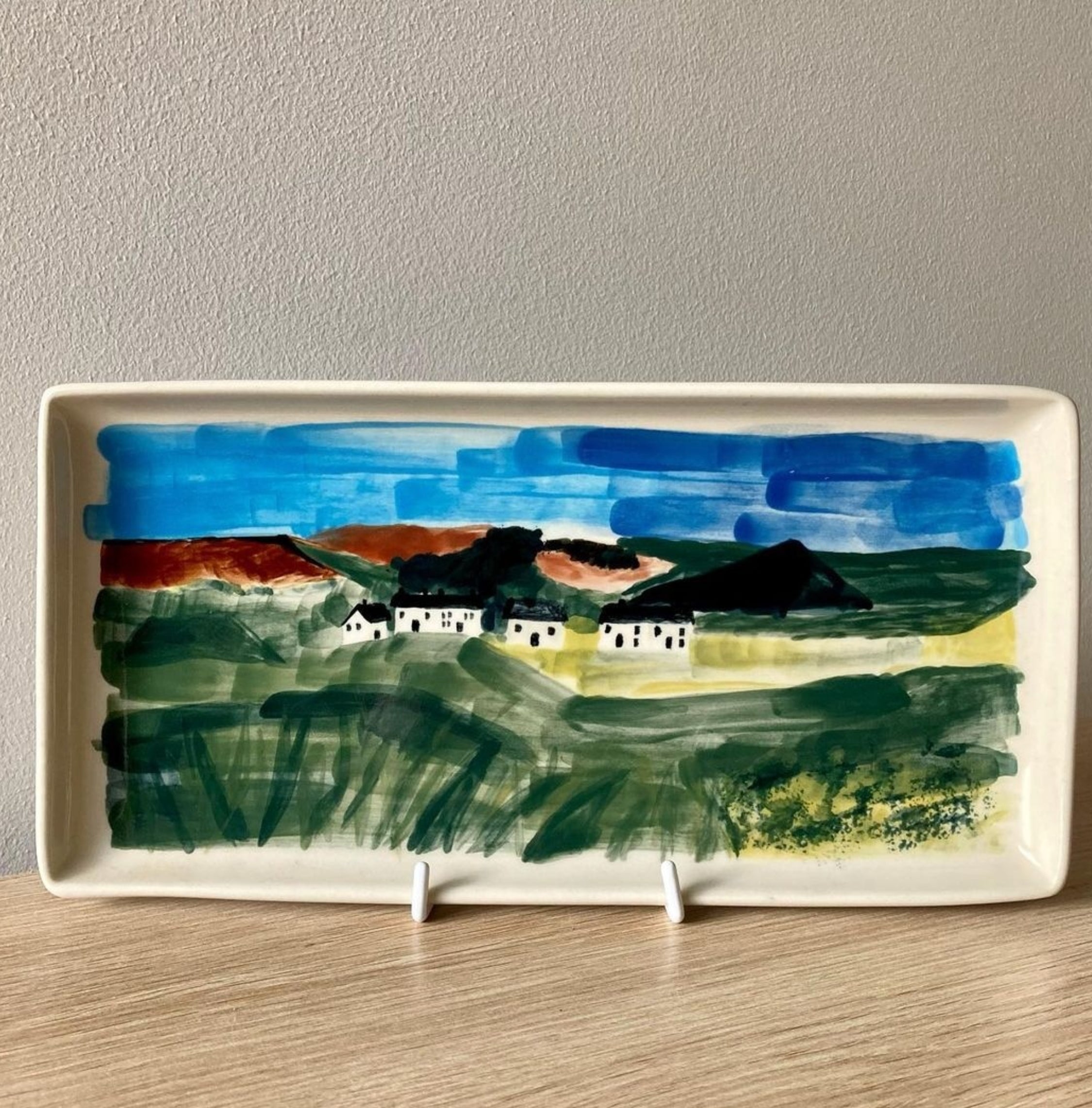 Paint Your Own Pottery - Robert Gordon Australia