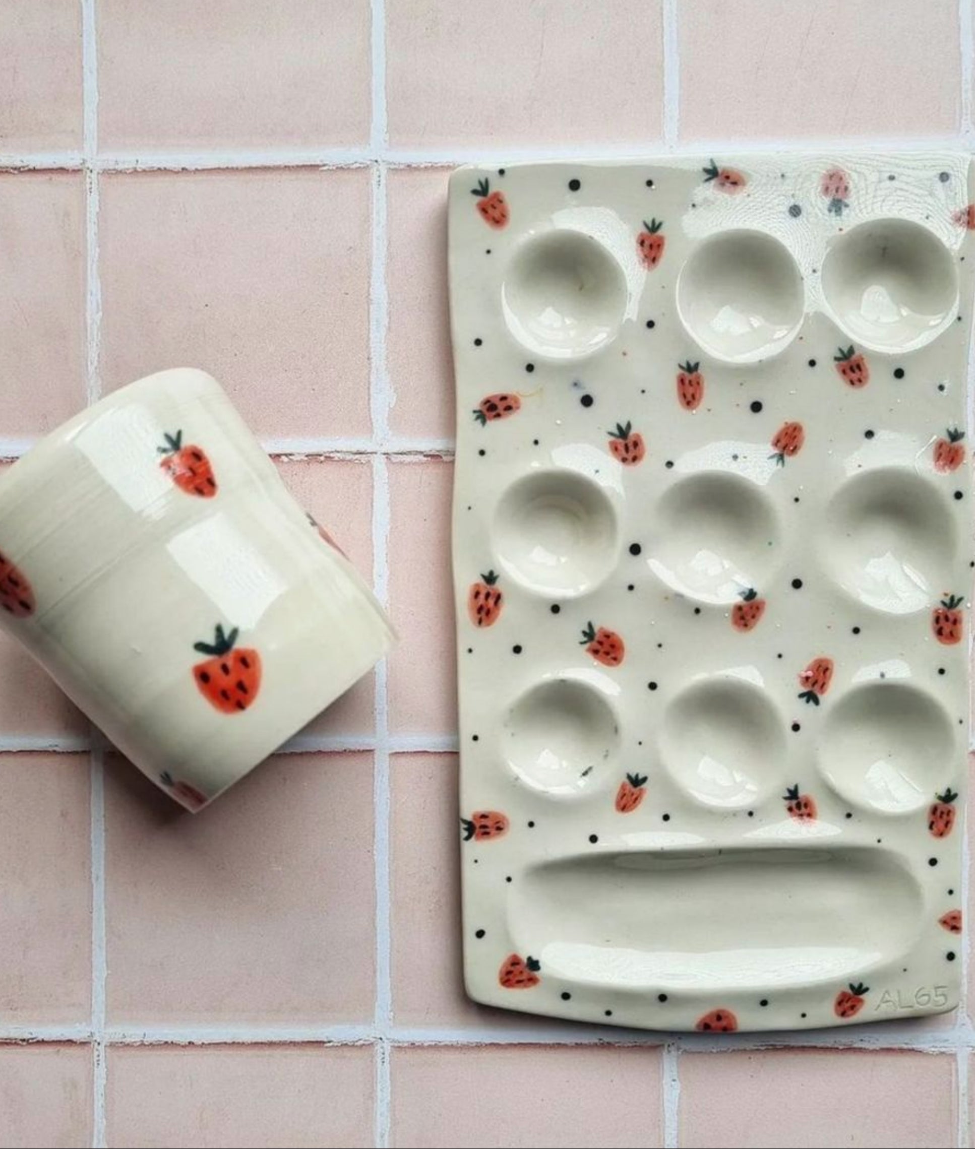 Paint Your Own Pottery - Robert Gordon Australia