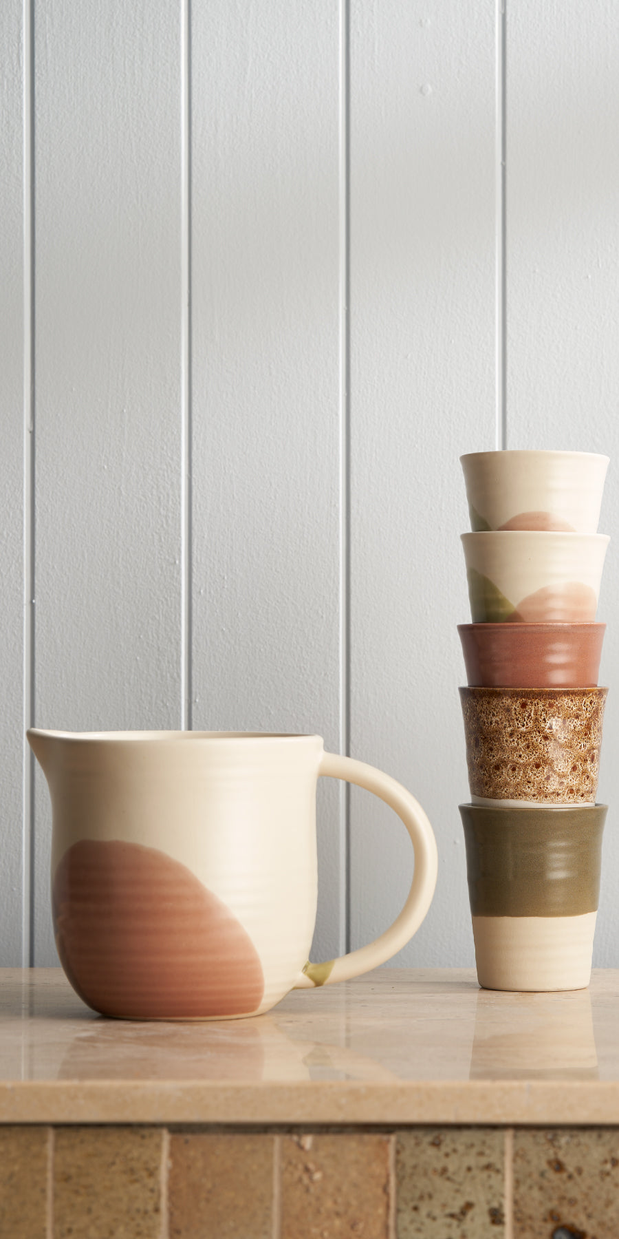 Robert Gordon Australia - Making Pottery since 1945