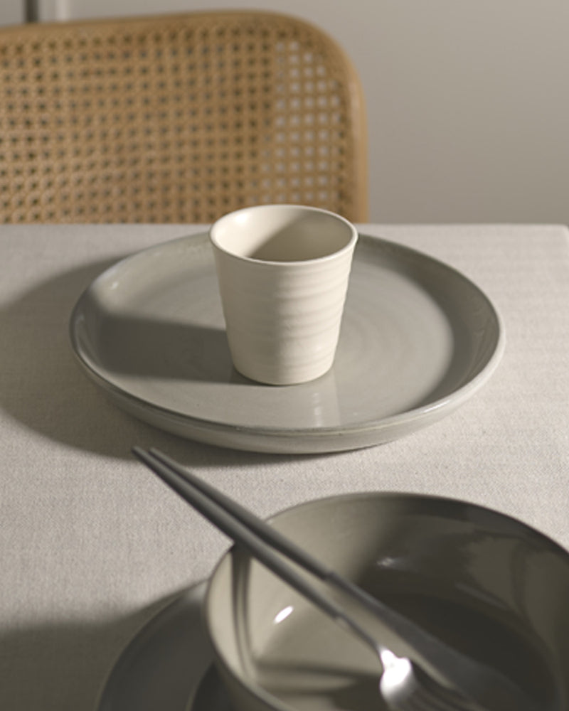 Plates | Shop Ceramic Dinner & Side Plates | Robert Gordon Australia